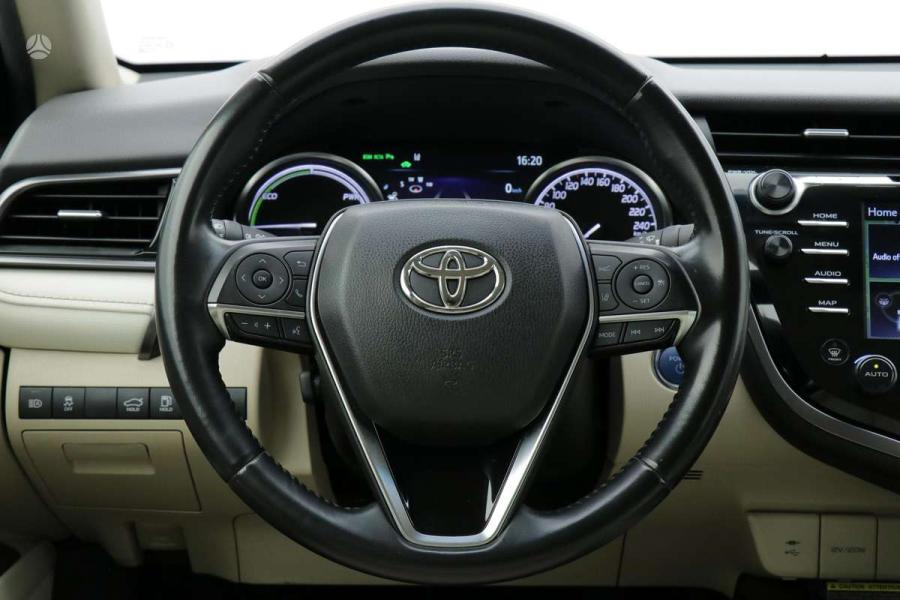 Melns Toyota Camry 2020 Viļņa, ar dzinēja tilpumu 2.49 L un nobraukumu 85 tūkst. km par 25900 €, foto 14 vietnē AUTOMOTO.COM.LV