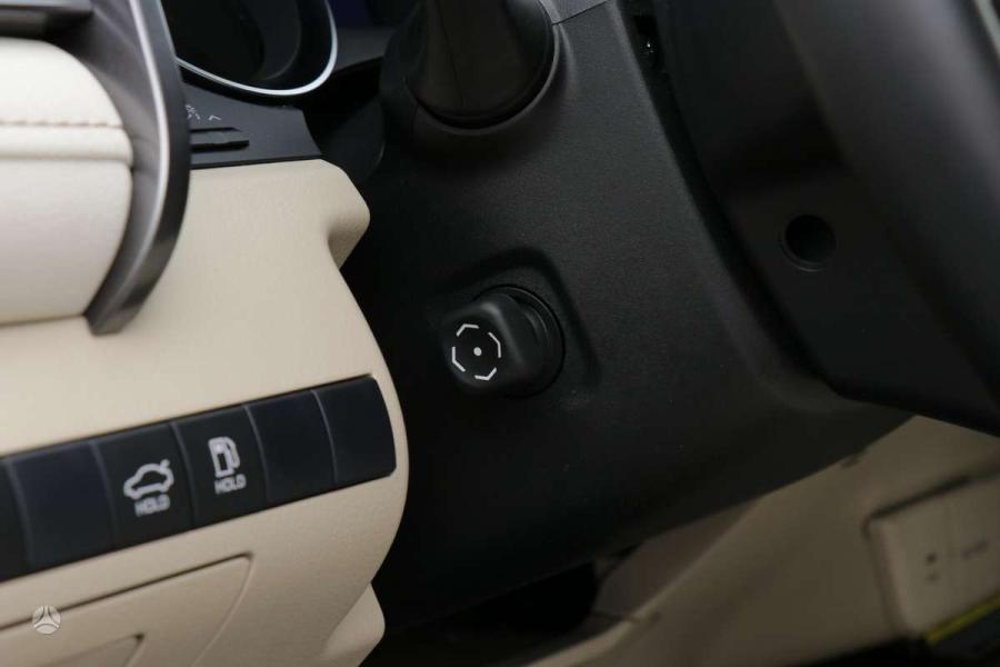 Melns Toyota Camry 2020 Viļņa, ar dzinēja tilpumu 2.49 L un nobraukumu 85 tūkst. km par 25900 €, foto 27 vietnē AUTOMOTO.COM.LV