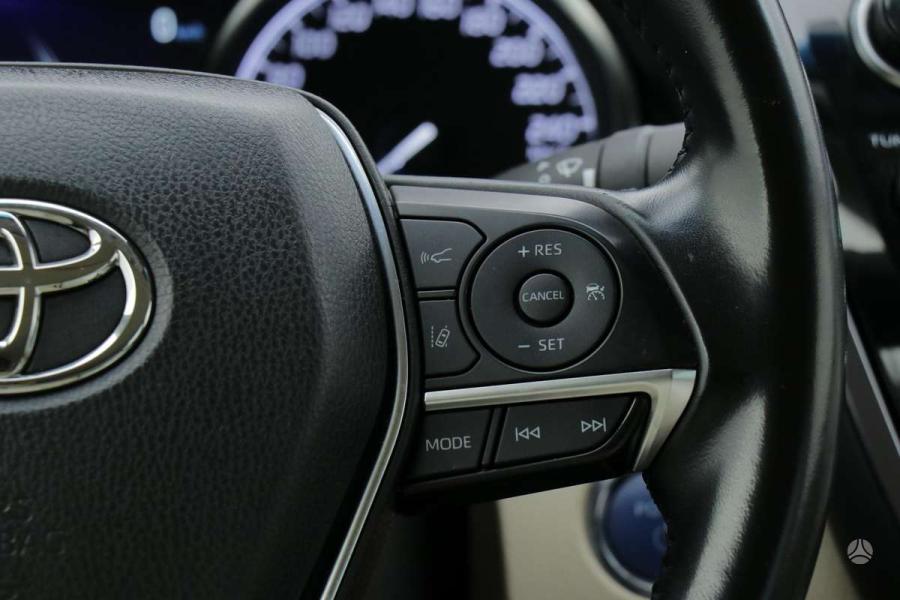 Melns Toyota Camry 2020 Viļņa, ar dzinēja tilpumu 2.49 L un nobraukumu 85 tūkst. km par 25900 €, foto 34 vietnē AUTOMOTO.COM.LV