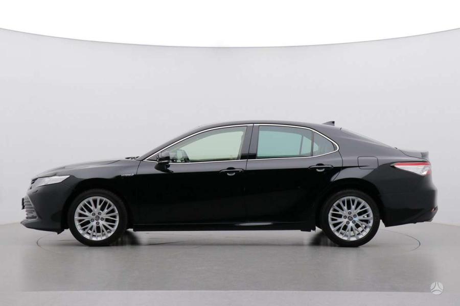 Melns Toyota Camry 2020 Viļņa, ar dzinēja tilpumu 2.49 L un nobraukumu 85 tūkst. km par 25900 €, foto 5 vietnē AUTOMOTO.COM.LV