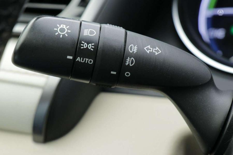 Melns Toyota Camry 2020 Viļņa, ar dzinēja tilpumu 2.49 L un nobraukumu 85 tūkst. km par 25900 €, foto 31 vietnē AUTOMOTO.COM.LV
