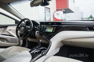 Melns Toyota Camry 2020 Tallina, ar dzinēja tilpumu 2.50 L un nobraukumu 182 tūkst. km par 19999 €, foto 10 vietnē AUTOMOTO.COM.LV