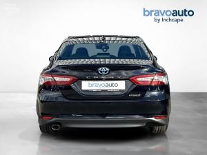Black Toyota Camry 2020 in Kaunas, with an engine capacity of 2.50 L and mileage of 116 thousand km for 24472 €, photo 5 on AUTOMOTO.COM.LV