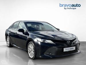 Black Toyota Camry 2020 in Kaunas, with an engine capacity of 2.50 L and mileage of 116 thousand km for 24472 €, photo 8 on AUTOMOTO.COM.LV