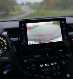 Black Toyota Camry 2021 in Vilnius, with an engine capacity of 2.49 L and mileage of 230 thousand km for 16000 €, photo 15 on AUTOMOTO.COM.LV