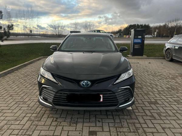 Melns Toyota Camry 2021 Kauņa, ar dzinēja tilpumu 2.49 L un nobraukumu 500 tūkst. km par 11800 €, foto 3 vietnē AUTOMOTO.COM.LV