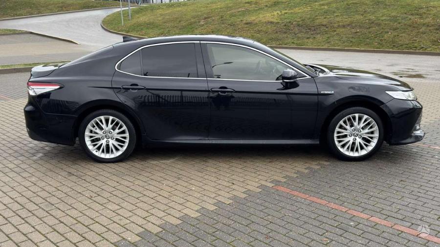 Melns Toyota Camry 2021 Jonava, ar dzinēja tilpumu 0.00 L un nobraukumu 240 tūkst. km par 13000 €, foto 16 vietnē AUTOMOTO.COM.LV