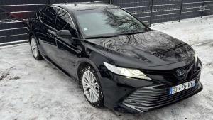 Melns Toyota Camry 2021 Jonava, ar dzinēja tilpumu 2.50 L un nobraukumu 240 tūkst. km par 11900 €, foto  vietnē AUTOMOTO.COM.LV