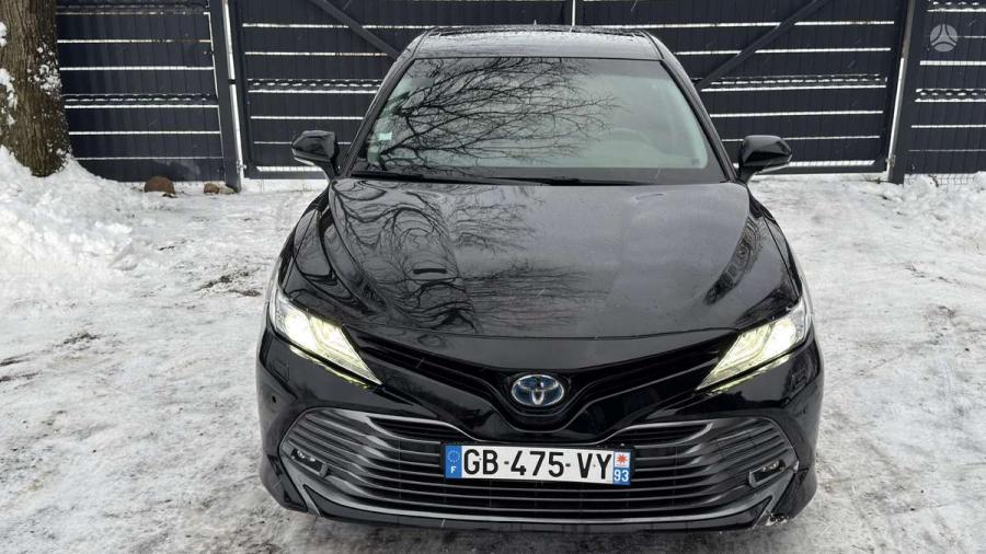 Melns Toyota Camry 2021 Jonava, ar dzinēja tilpumu 2.50 L un nobraukumu 240 tūkst. km par 11900 €, foto 2 vietnē AUTOMOTO.COM.LV