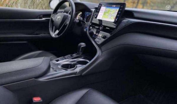 Melns Toyota Camry 2021 Viļņa, ar dzinēja tilpumu 2.50 L un nobraukumu 230 tūkst. km par 15900 €, foto 11 vietnē AUTOMOTO.COM.LV