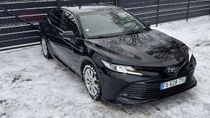Black Toyota Camry 2021 in Jonava, with an engine capacity of 2.50 L and mileage of 280 thousand km for 10999 €, photo 9 on AUTOMOTO.COM.LV