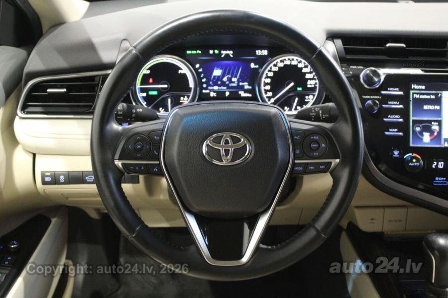 Black Toyota Camry 2021 in Tallinn, with an engine capacity of 2.50 L and mileage of 56 thousand km for 24490 €, photo 12 on AUTOMOTO.COM.LV