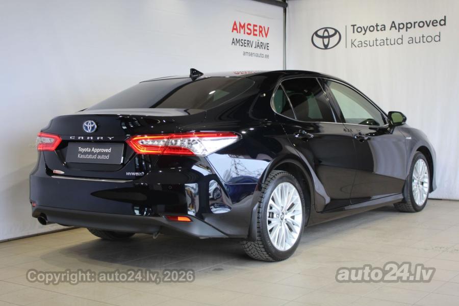Melns Toyota Camry 2021 Tallina, ar dzinēja tilpumu 2.50 L un nobraukumu 68 tūkst. km par 24490 €, foto 3 vietnē AUTOMOTO.COM.LV