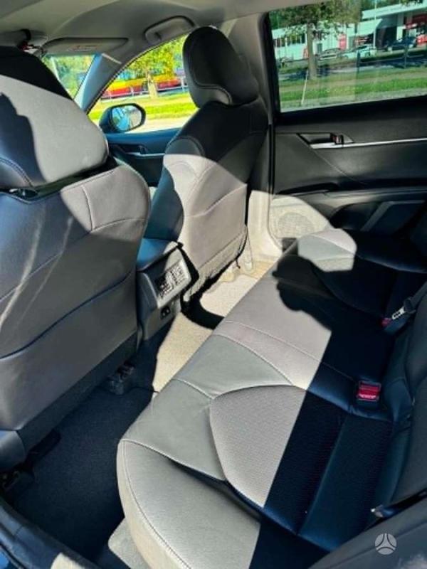 Melns Toyota Camry 2021 Šauļi, ar dzinēja tilpumu 2.49 L un nobraukumu 248 tūkst. km par 17900 €, foto 8 vietnē AUTOMOTO.COM.LV