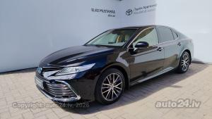 Melns Toyota Camry 2021 Tallina, ar dzinēja tilpumu 2.49 L un nobraukumu 60 tūkst. km par 28895 €, foto  vietnē AUTOMOTO.COM.LV