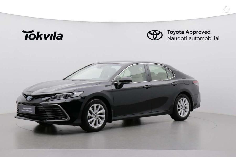 Melns Toyota Camry 2021 Viļņa, ar dzinēja tilpumu 2.49 L un nobraukumu 89 tūkst. km par 25900 €, foto 1 vietnē AUTOMOTO.COM.LV