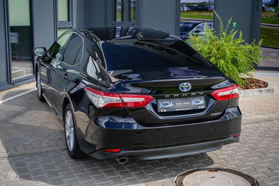 Melns Toyota Camry 2021 Marijampole, ar dzinēja tilpumu 2.49 L un nobraukumu 203 tūkst. km par 18250 €, foto 11 vietnē AUTOMOTO.COM.LV