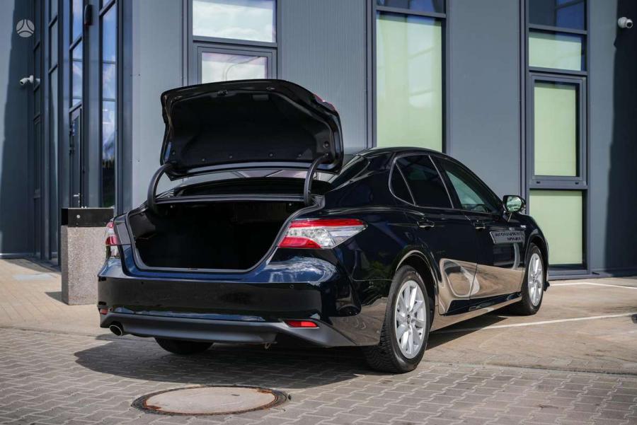 Melns Toyota Camry 2021 Marijampole, ar dzinēja tilpumu 2.49 L un nobraukumu 203 tūkst. km par 18250 €, foto 15 vietnē AUTOMOTO.COM.LV