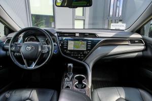 Melns Toyota Camry 2021 Marijampole, ar dzinēja tilpumu 2.49 L un nobraukumu 203 tūkst. km par 18250 €, foto 17 vietnē AUTOMOTO.COM.LV