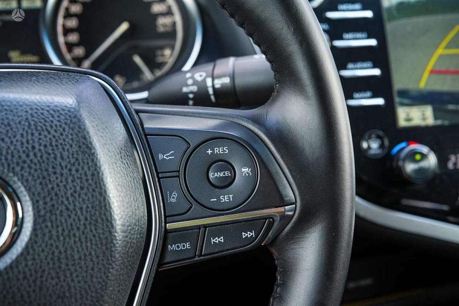 Melns Toyota Camry 2021 Marijampole, ar dzinēja tilpumu 2.49 L un nobraukumu 203 tūkst. km par 18250 €, foto 26 vietnē AUTOMOTO.COM.LV