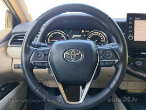 Black Toyota Camry 2021 in Tallinn, with an engine capacity of 2.49 L and mileage of 77 thousand km for 27995 €, photo 13 on AUTOMOTO.COM.LV