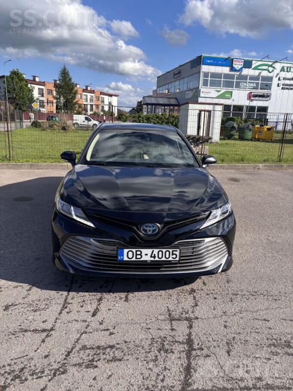 Melns Toyota Camry 2021 Rīga, ar dzinēja tilpumu 2.50 L un nobraukumu 153 tūkst. km par 18700 €, foto  vietnē AUTOMOTO.COM.LV