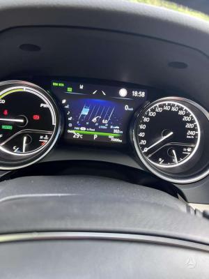 Melns Toyota Camry 2022 Viļņa, ar dzinēja tilpumu 2.49 L un nobraukumu 70 tūkst. km par 28000 €, foto 11 vietnē AUTOMOTO.COM.LV