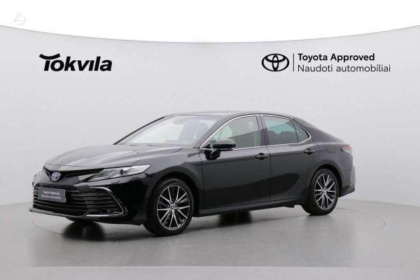 Melns Toyota Camry 2022 Viļņa, ar dzinēja tilpumu 2.49 L un nobraukumu 90 tūkst. km par 25900 €, foto 1 vietnē AUTOMOTO.COM.LV