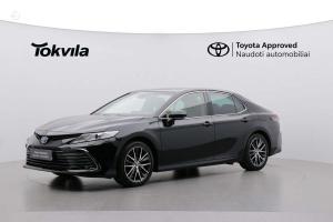 Melns Toyota Camry 2022 Viļņa, ar dzinēja tilpumu 2.49 L un nobraukumu 90 tūkst. km par 25900 €, foto  vietnē AUTOMOTO.COM.LV