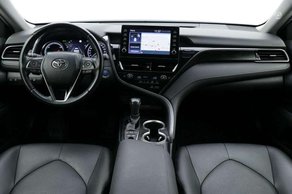 Melns Toyota Camry 2022 Viļņa, ar dzinēja tilpumu 2.49 L un nobraukumu 90 tūkst. km par 25900 €, foto 8 vietnē AUTOMOTO.COM.LV