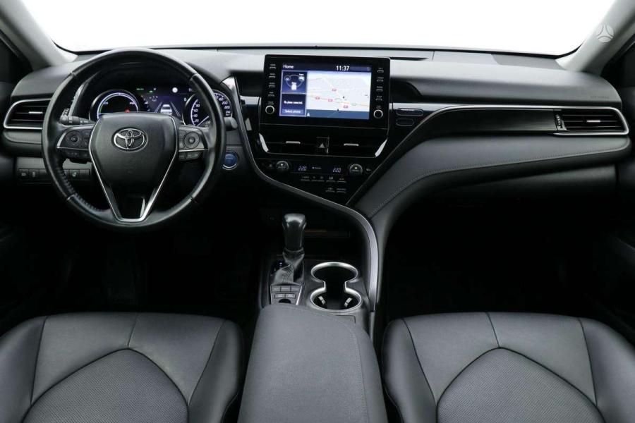 Melns Toyota Camry 2022 Viļņa, ar dzinēja tilpumu 2.49 L un nobraukumu 90 tūkst. km par 25900 €, foto 8 vietnē AUTOMOTO.COM.LV