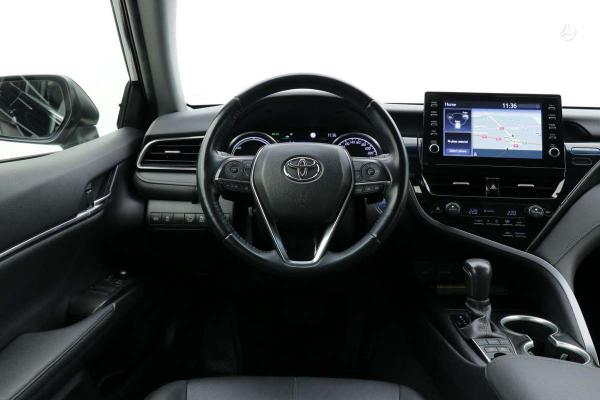 Melns Toyota Camry 2022 Viļņa, ar dzinēja tilpumu 2.49 L un nobraukumu 90 tūkst. km par 25900 €, foto 9 vietnē AUTOMOTO.COM.LV