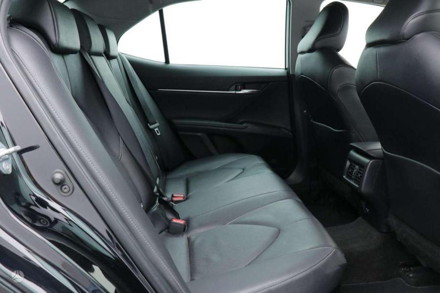 Melns Toyota Camry 2022 Viļņa, ar dzinēja tilpumu 2.49 L un nobraukumu 90 tūkst. km par 25900 €, foto 11 vietnē AUTOMOTO.COM.LV