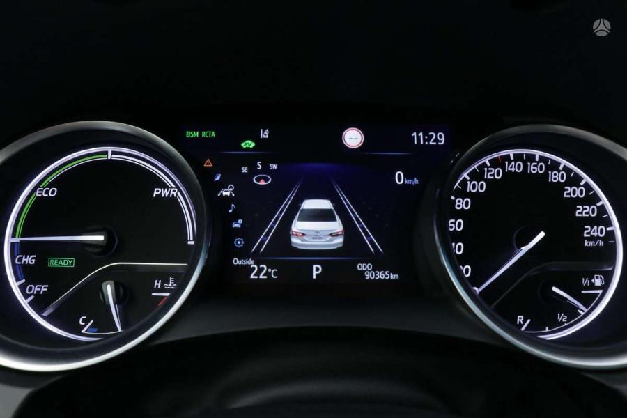 Melns Toyota Camry 2022 Viļņa, ar dzinēja tilpumu 2.49 L un nobraukumu 90 tūkst. km par 25900 €, foto 15 vietnē AUTOMOTO.COM.LV