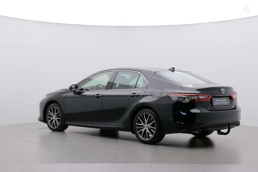 Melns Toyota Camry 2022 Viļņa, ar dzinēja tilpumu 2.49 L un nobraukumu 90 tūkst. km par 25900 €, foto 19 vietnē AUTOMOTO.COM.LV