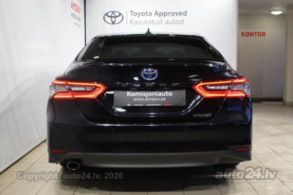 Melns Toyota Camry 2023 Tallina, ar dzinēja tilpumu 2.50 L un nobraukumu 37 tūkst. km par 33490 €, foto 4 vietnē AUTOMOTO.COM.LV