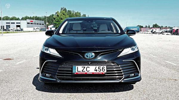 Melns Toyota Camry 2023 Viļņa, ar dzinēja tilpumu 2.50 L un nobraukumu 63 tūkst. km par 32500 €, foto 8 vietnē AUTOMOTO.COM.LV