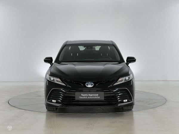 Melns Toyota Camry 2023 Viļņa, ar dzinēja tilpumu 2.49 L un nobraukumu 103 tūkst. km par 26900 €, foto 5 vietnē AUTOMOTO.COM.LV