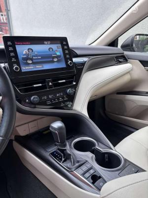 Melns Toyota Camry 2023 Kauņa, ar dzinēja tilpumu 2.49 L un nobraukumu 52 tūkst. km par 29900 €, foto 5 vietnē AUTOMOTO.COM.LV
