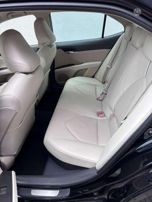 Melns Toyota Camry 2023 Kauņa, ar dzinēja tilpumu 2.49 L un nobraukumu 52 tūkst. km par 29900 €, foto 6 vietnē AUTOMOTO.COM.LV