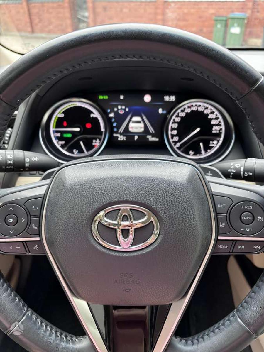 Melns Toyota Camry 2023 Kauņa, ar dzinēja tilpumu 2.49 L un nobraukumu 52 tūkst. km par 29900 €, foto 7 vietnē AUTOMOTO.COM.LV