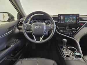Melns Toyota Camry 2024 Rakvere, ar dzinēja tilpumu 2.49 L un nobraukumu 0 tūkst. km par 36490 €, foto 9 vietnē AUTOMOTO.COM.LV