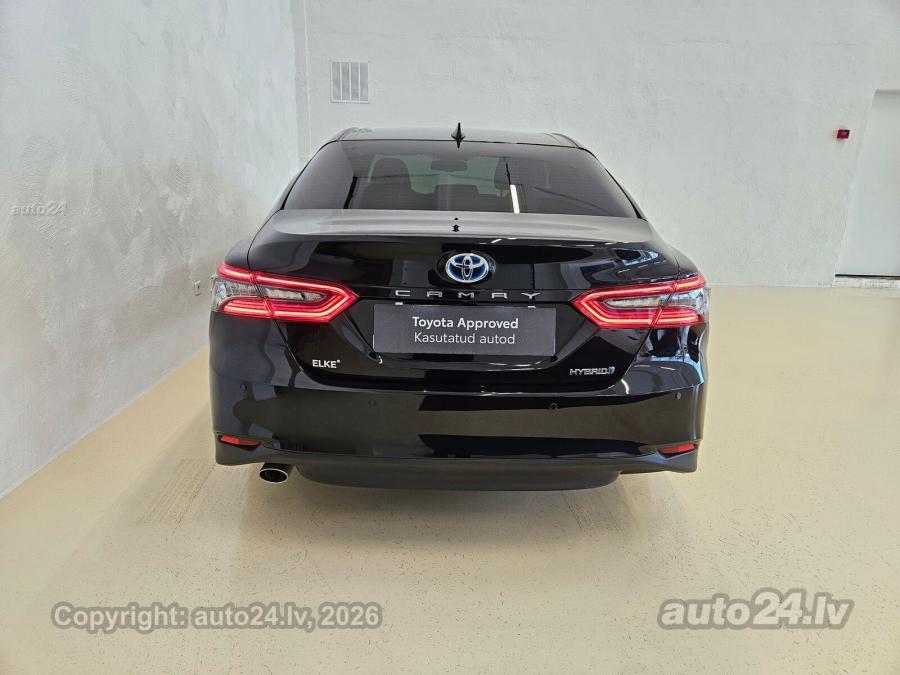 Melns Toyota Camry 2024 Rakvere, ar dzinēja tilpumu 2.49 L un nobraukumu 0 tūkst. km par 36490 €, foto 17 vietnē AUTOMOTO.COM.LV