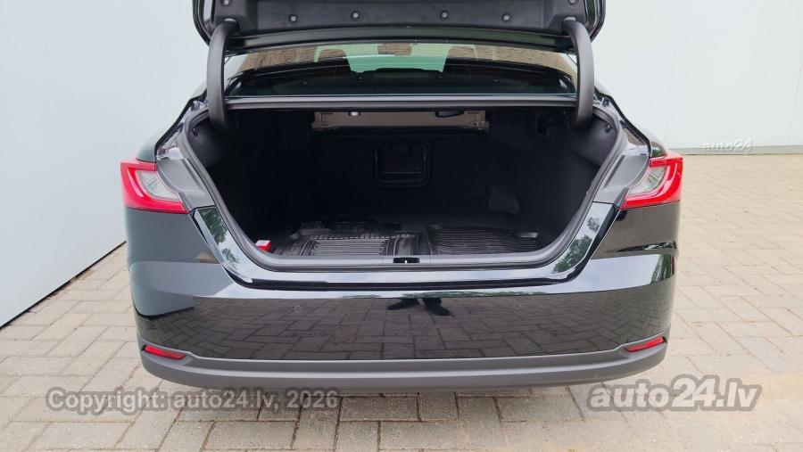Melns Toyota Camry 2025 Tallina, ar dzinēja tilpumu 2.49 L un nobraukumu 28 tūkst. km par 42995 €, foto 11 vietnē AUTOMOTO.COM.LV
