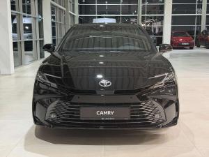 Melns Toyota Camry 2026 Panevēža, ar dzinēja tilpumu 2.49 L un nobraukumu 0 tūkst. km par 39990 €, foto 3 vietnē AUTOMOTO.COM.LV
