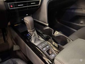 Melns Toyota Camry 2026 Panevēža, ar dzinēja tilpumu 2.49 L un nobraukumu 0 tūkst. km par 39990 €, foto 36 vietnē AUTOMOTO.COM.LV
