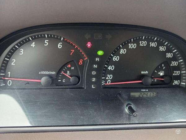 Zils Toyota Camry 2002 Marijampole, ar dzinēja tilpumu 2.36 L un nobraukumu 224 tūkst. km par 2999 €, foto 8 vietnē AUTOMOTO.COM.LV