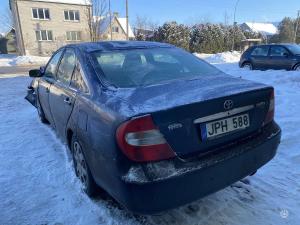 Blue Toyota Camry 2003 in Kaunas, with an engine capacity of 3.00 L and mileage of 350 thousand km for 1500 €, photo 3 on AUTOMOTO.COM.LV