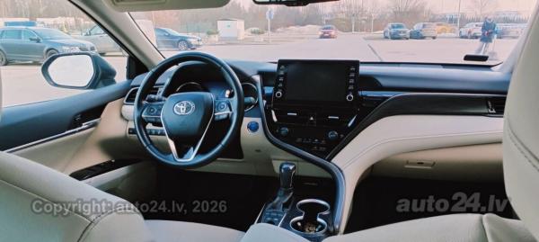 Синий Тойота Камри 2024 в Таллин, объемом двигателя 2.50 л и пробегом 33 тыс. км за 34990 €, фото 11 на AUTOMOTO.COM.LV