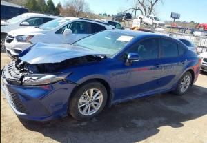 Zils Toyota Camry 2025 Viļņa, ar dzinēja tilpumu 2.49 L un nobraukumu 85 tūkst. km par 15900 €, foto 3 vietnē AUTOMOTO.COM.LV